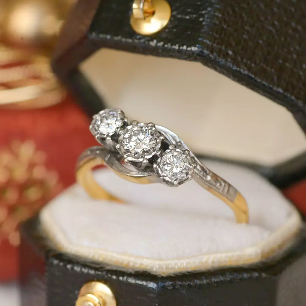 Vintage Diamond Trilogy Crossover Ring in 18ct Gold & Platinum ...