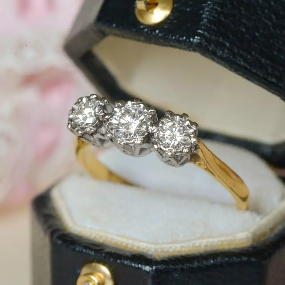 Mid-Century Vintage Diamond Trilogy Ring in 18ct Gold - Antique And ...